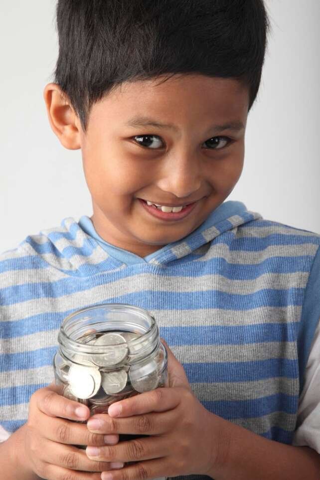8 Tips - Teaching Kids About Managing Money: Setting Them Up for ...